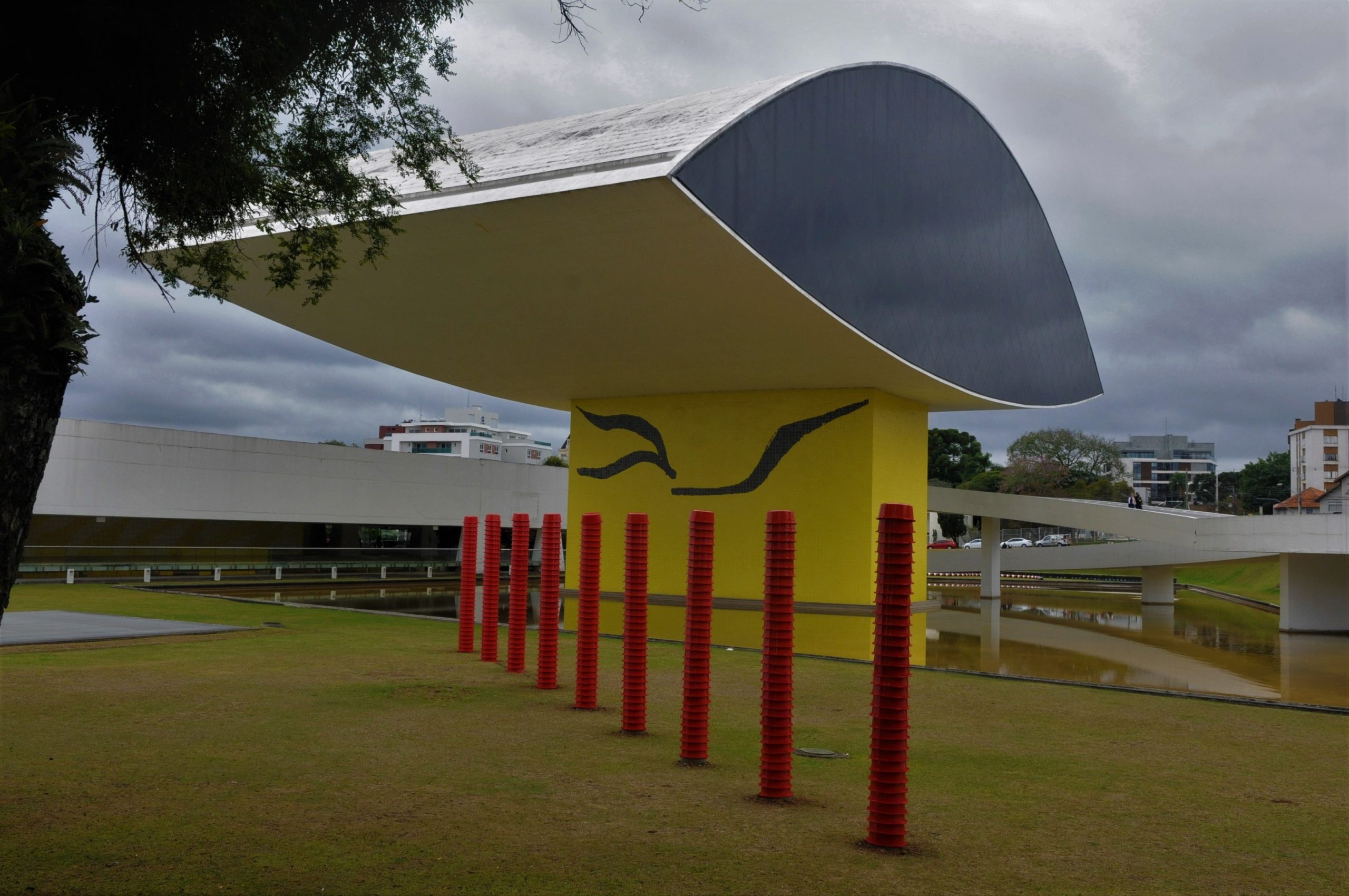 “Schwanke, uma Póetica Labiríntica” em exposição no MON, em Curitiba